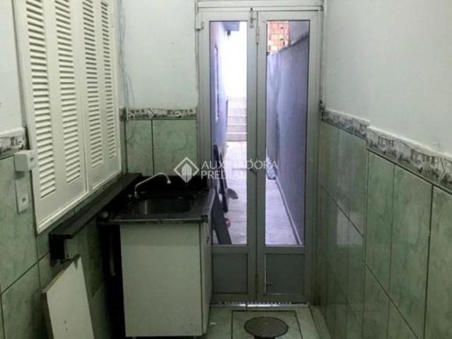 Linda casa em Porto Verde de 4 dormitórios