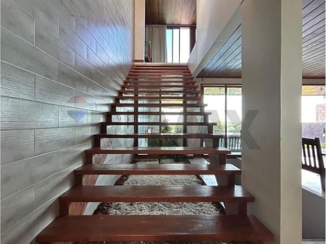 Linda casa em Stella Maris: Espaço e Conforto