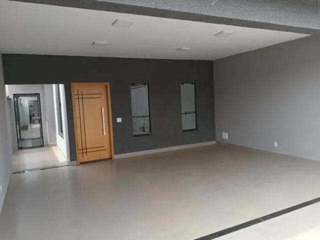 Linda Casa em Suzano