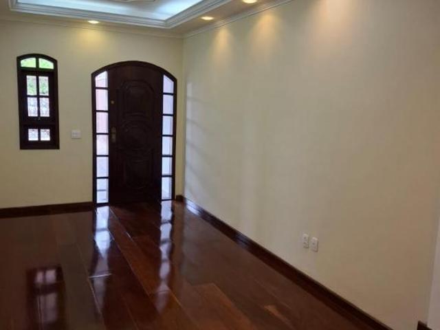 LINDA CASA EM VÁRZEA PAULISTA SP ACEITA FINANCIAMENTO