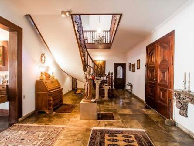 linda casa estilo colonial p/venda c/645m5 e 05 dormitorios Jd Guedala Morumbi