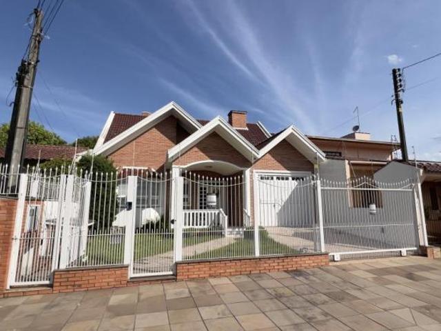 LINDA CASA ESTILO EUROPEU MOBILIADA BAIRRO SCHARLAU EM SÃO LEOPOLDO