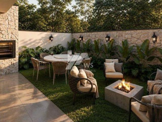 Linda Casa Estilo Neoclássico! 3 suítes