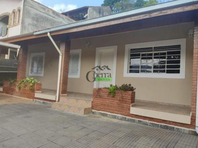 Linda Casa Financiável em Mairiporã!