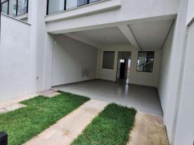 LINDA CASA GEMINADA DUPLEX INDIVIDUAL NA MELHOR LOCALIZAÃ?Ã?O DO BAIRRO CENTRO EM BETIM