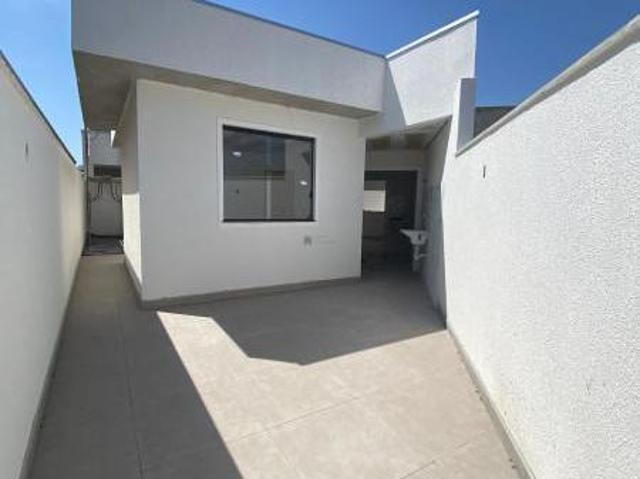 LINDA CASA GEMINADA LINEAR NO MASTERVILLE EM SARZEDO