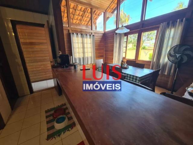 Linda Casa Linear com 4 dormitórios à venda, 176 m² por R$ 790.000 Itaipu Niterói/RJ CA6689