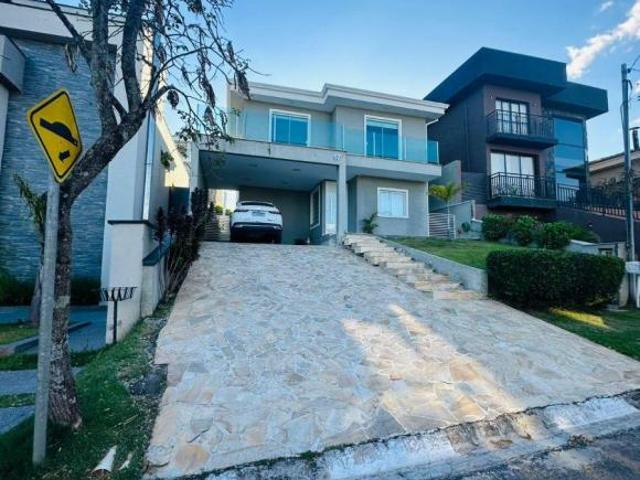 LINDA CASA PARA VENDA CONDONIMIO NEW VILLE
