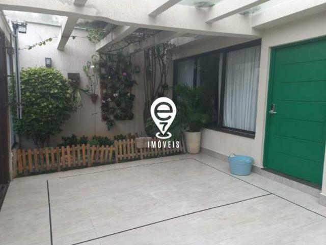 LINDA CASA PARA VENDA DE 4 DORMITÓRIOS NA VILA MONUMENTO!