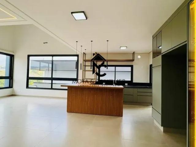 Linda casa para venda em condomínio