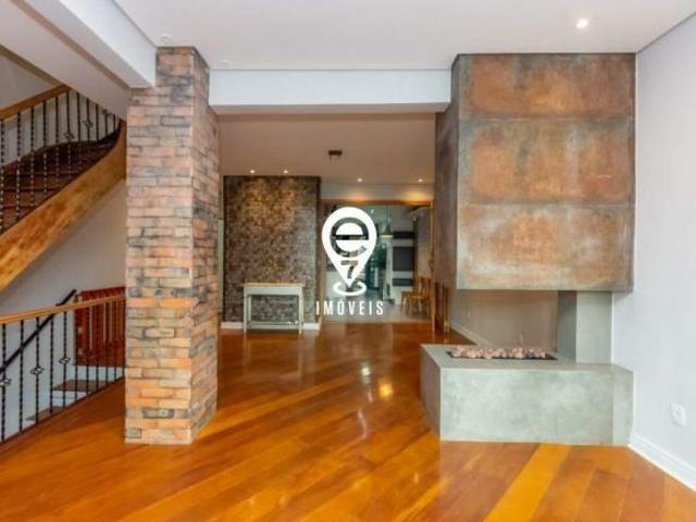 Linda Casa para venda em Vila Clementino com 3 quartos, sendo 1 suíte, 297m²