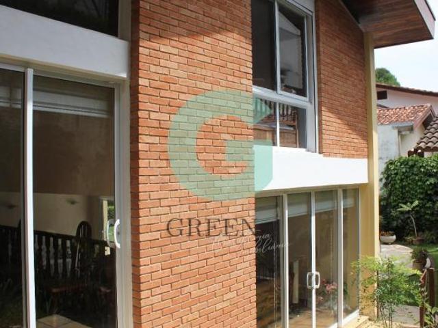 Linda Casa para Venda na Chácara Flora, rua fechada com portaria e vigia
