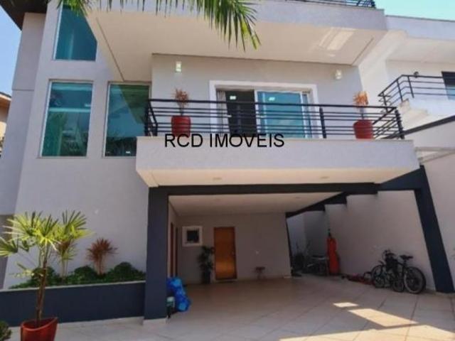 Linda casa Parque dos Príncipes rua silenciosa e segura 4 quartos 6 vagas 364m²