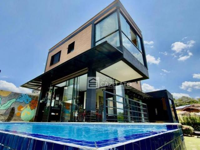 Linda Casa Porteira Fechada, com 4 dormitórios, sendo 1 suíte à venda, 144 m² por R$ 1.150.000 Alt