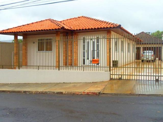 Linda casa próxima ao Quartel!