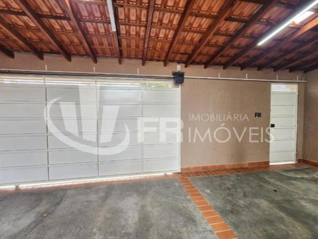 Linda casa rústica à venda na Vila Formosa Zona Norte Sorocaba SP Aceita financiamento
