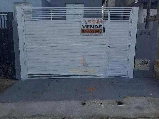 Linda casa recém reformada em Cotia! Oportunidade!