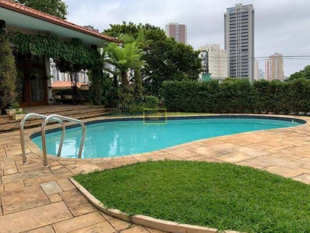 Linda Casa Residencial ou Comercial para venda na Vila Mariana