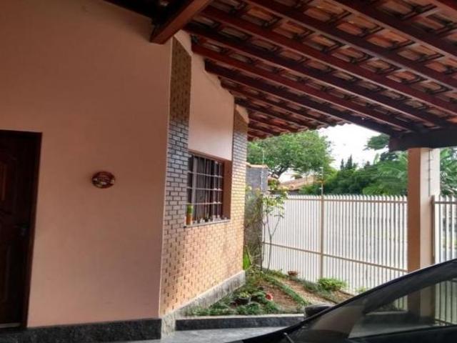 Linda Casa Residencial a Venda no Cidade Jardim