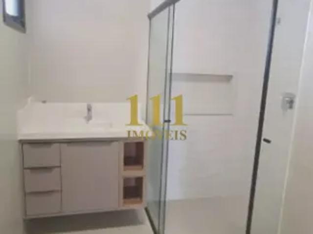 Linda casa Solar dos Tucanos muito bem localizada no Alphaville ll pronta para morar