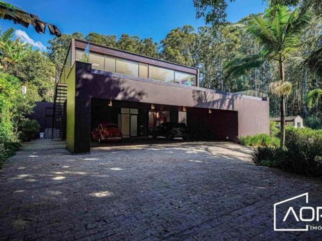 Linda casa Tamboré I