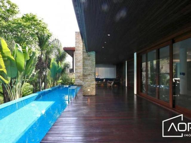 Linda casa Tamboré I