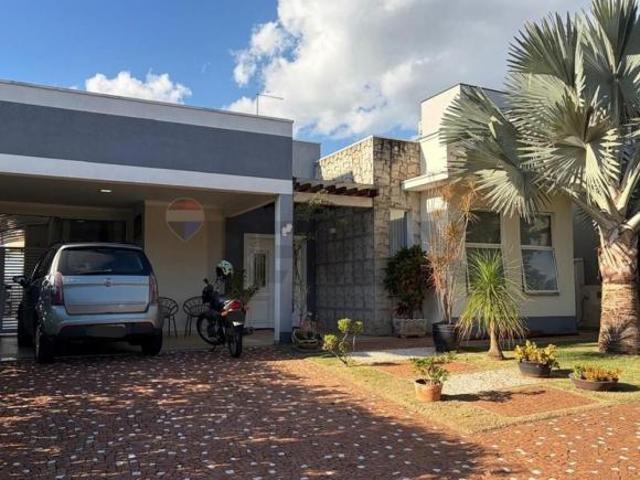 Linda Casa Térrea 4 Dormitórios, 3 suítes, Acessibilidade, Piscina, Residencial Villa Lobos, Paulíni