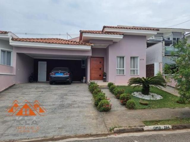 Linda Casa Térrea à Venda no Condomínio Ibiti do Paço – Sorocaba/SP