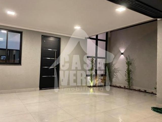 Linda casa térrea à venda no Jardim Monte Carlo em Indaiatuba/SP