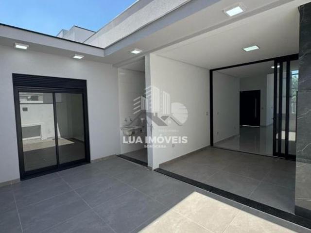 Linda casa térrea a venda Condomínio Terras de São Francisco, Sorocaba
