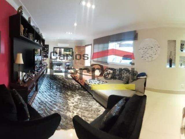 Linda casa térrea com 3 suítes e 4 vagas no tremembé
