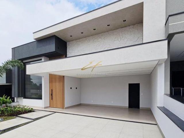 Linda Casa Térrea com 3 Suítes, sendo 1 Master com Closet, Escritório e Piscina em Indaiatuba/SP