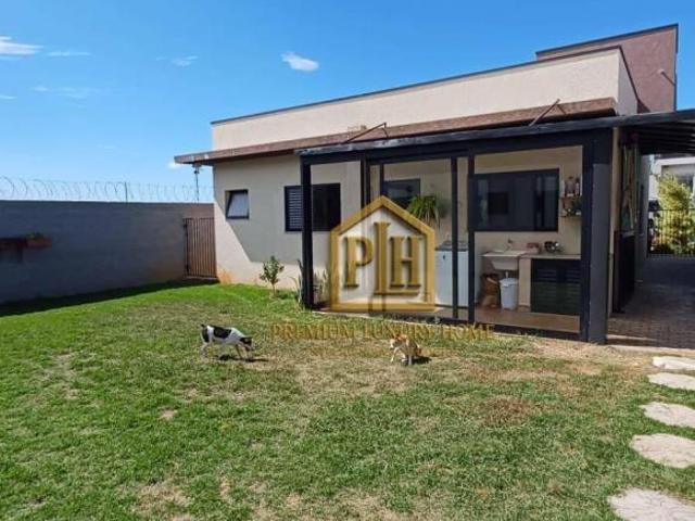 Linda Casa térrea com Edícula, à venda em Condominio, por 1.190.000,00 em Atibaia/SP