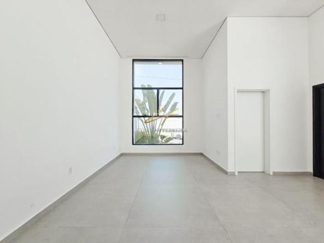 Linda Casa Térrea com Escritório, 3 Suítes, sendo 1 Master com Closet, Piscina em Indaiatuba/SP