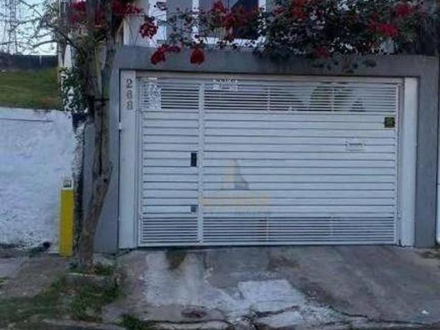 Linda Casa Térrea com Suíte e 3 Vagas – Região Tranquila e Valorizada da Zona Oeste!