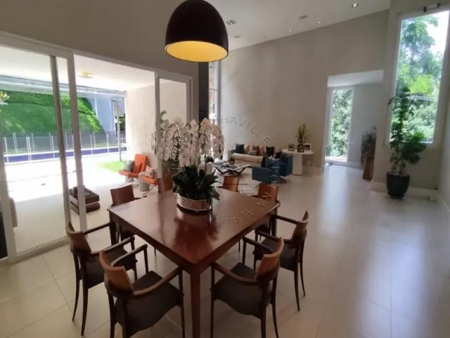 Linda Casa Térrea Condomínio Recanto Inpla