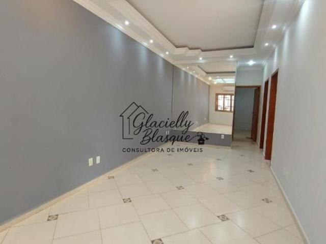 Linda casa térrea de 3 Quartos com 1Suíte e 2 Vagas de Garagem em Condomínio em Indaiatuba SP