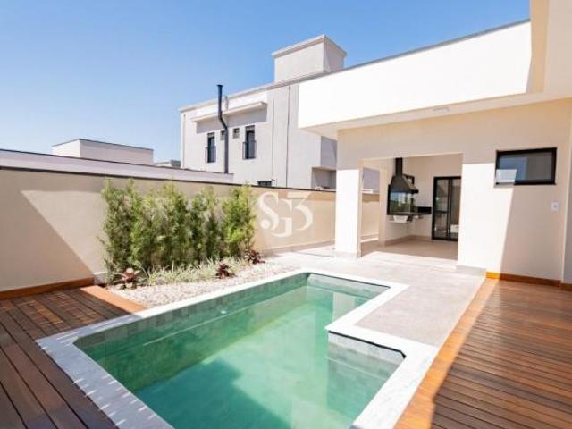 LINDA CASA TÉRREA DISPONÍVEL PARA VENDA EM VALINHOS!