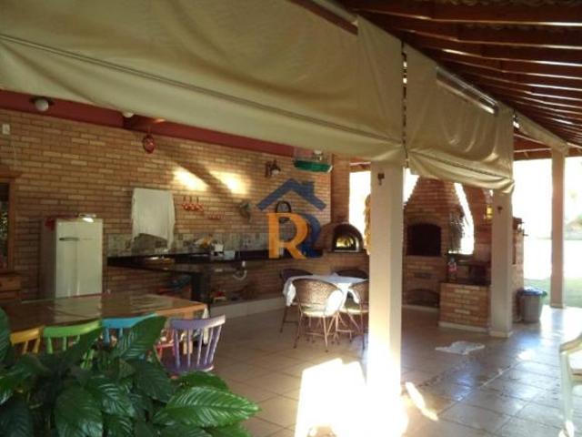 Linda Casa térrea em Condomínio Palmeiras Imperiais, 4 suítes, 2 salas, 6 banheiros, ampla area gour
