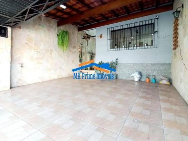 Linda Casa Térrea em Cotia, altura km 30 da Raposo Tavares!