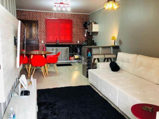Linda casa térrea em Gravataí