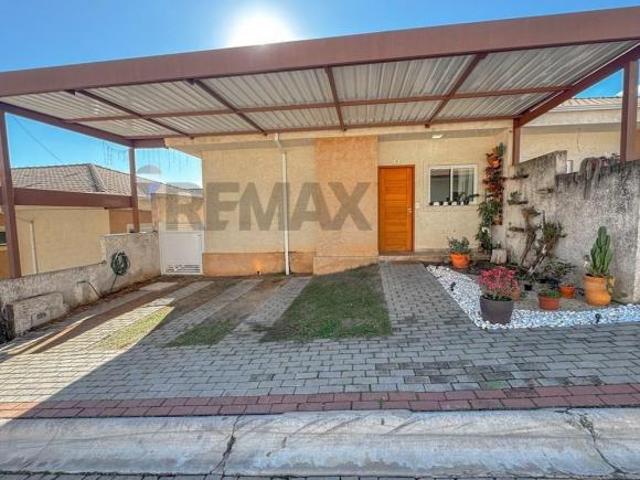 Linda casa térrea mobiliada com 3 quartos, sendo 1 suíte, R$ 689.000,00, Cond Villagio das Amoreiras