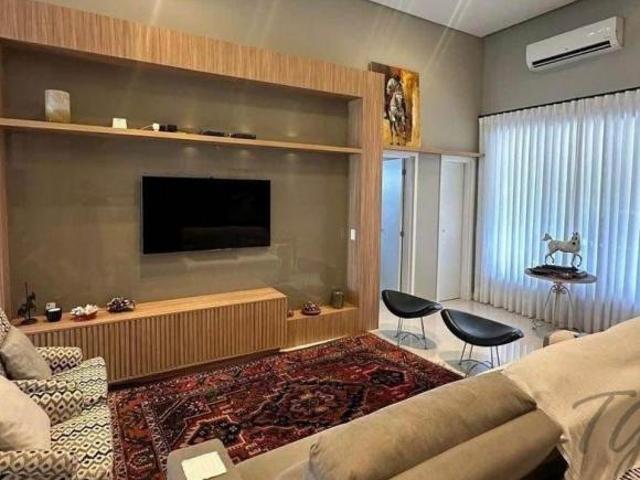 Linda Casa térrea mobiliada e decorada no Condomínio Alphaville Nova Esplanada