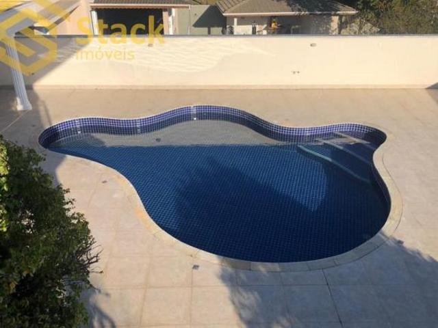 LINDA CASA TIPO SOBRADO A VENDA NO CONDOMÍNIO TERRAS DE SÃO CARLOS EM JUNDIAÍ
