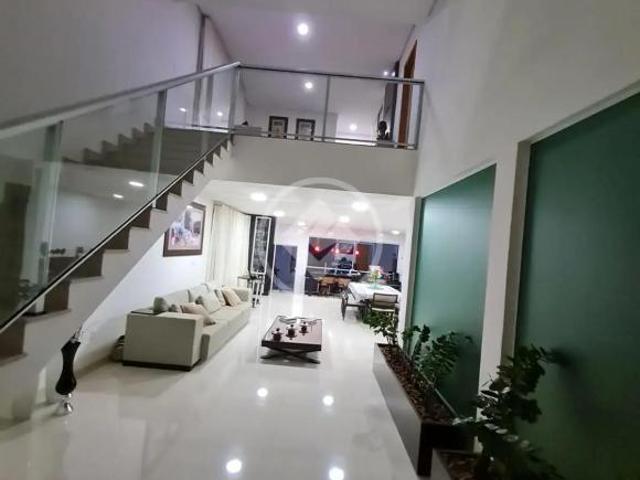 Linda Casa toda mobiliada, com 4 suítes no charmoso condomínio Gran Park Toscana