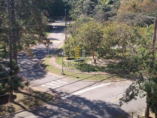 Linda casa venda Morada dos Pássaros frente a praça c/ 5 suítes