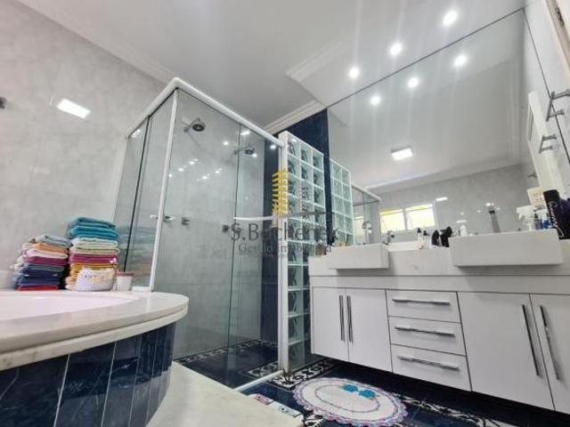 Linda casa venda totalmente mobiliada Residencial 3 Alphaville