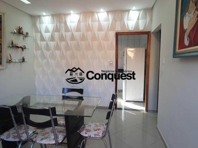 Linda Casa 04 Quartos com suíte, terraço ampla com vista, Bairro Santa Rosa, Sarzedo !