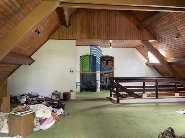 Linda Casa 1.375m terreno com 469m construção