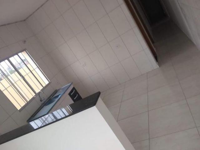LINDA CASA 2 QUARTOS GARAGEM PARA 3 CARROS NO JARDIM SÃO BERNARDINO SUZANO